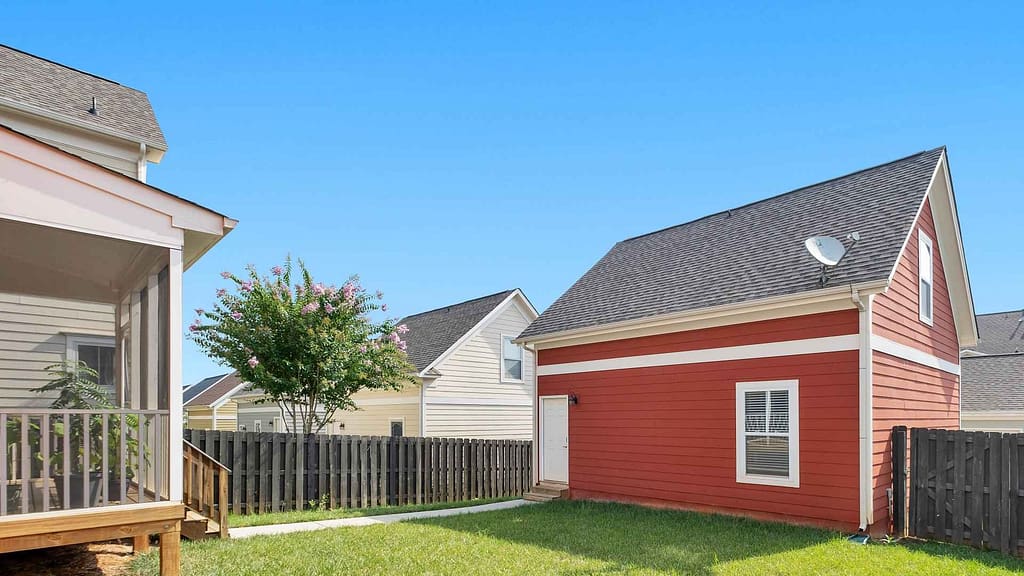 Alaska Roof Replacement Costs - Sep 2023