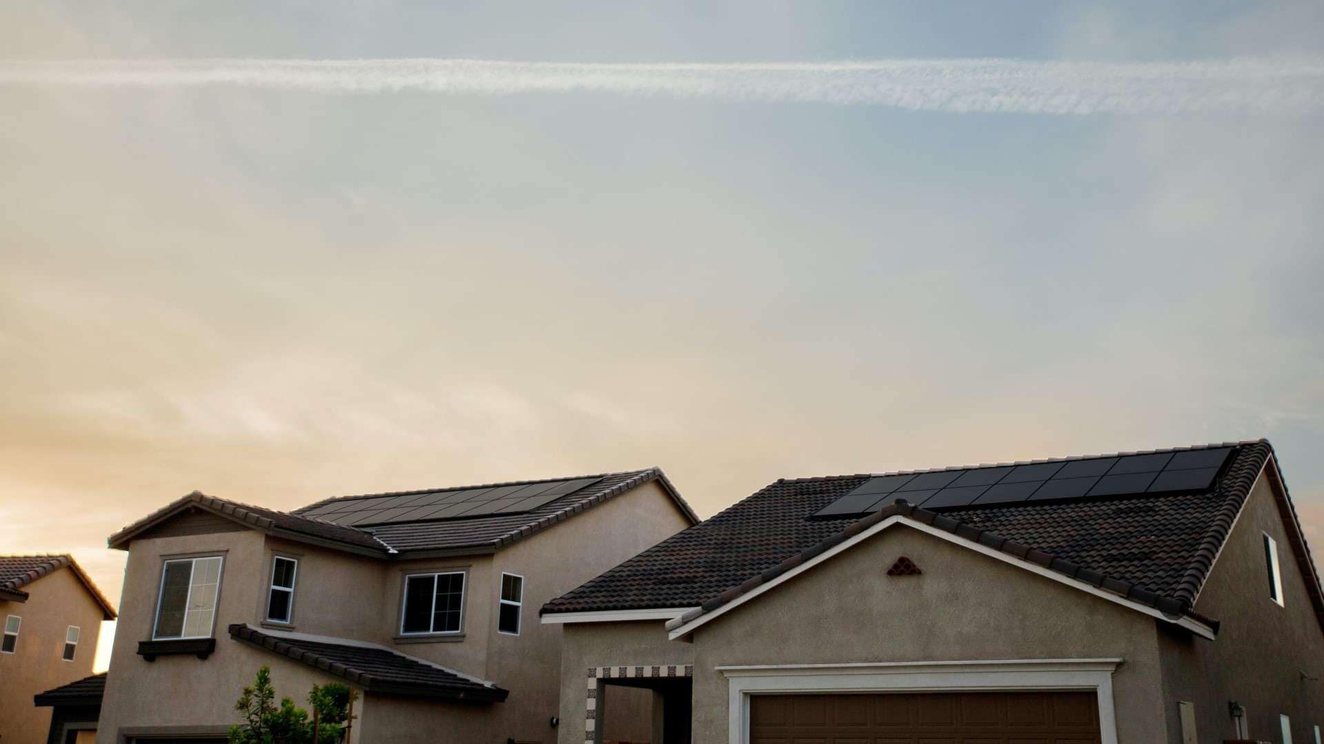 Massachusetts Roof Replacement Costs Powered by AI (Apr 2025)